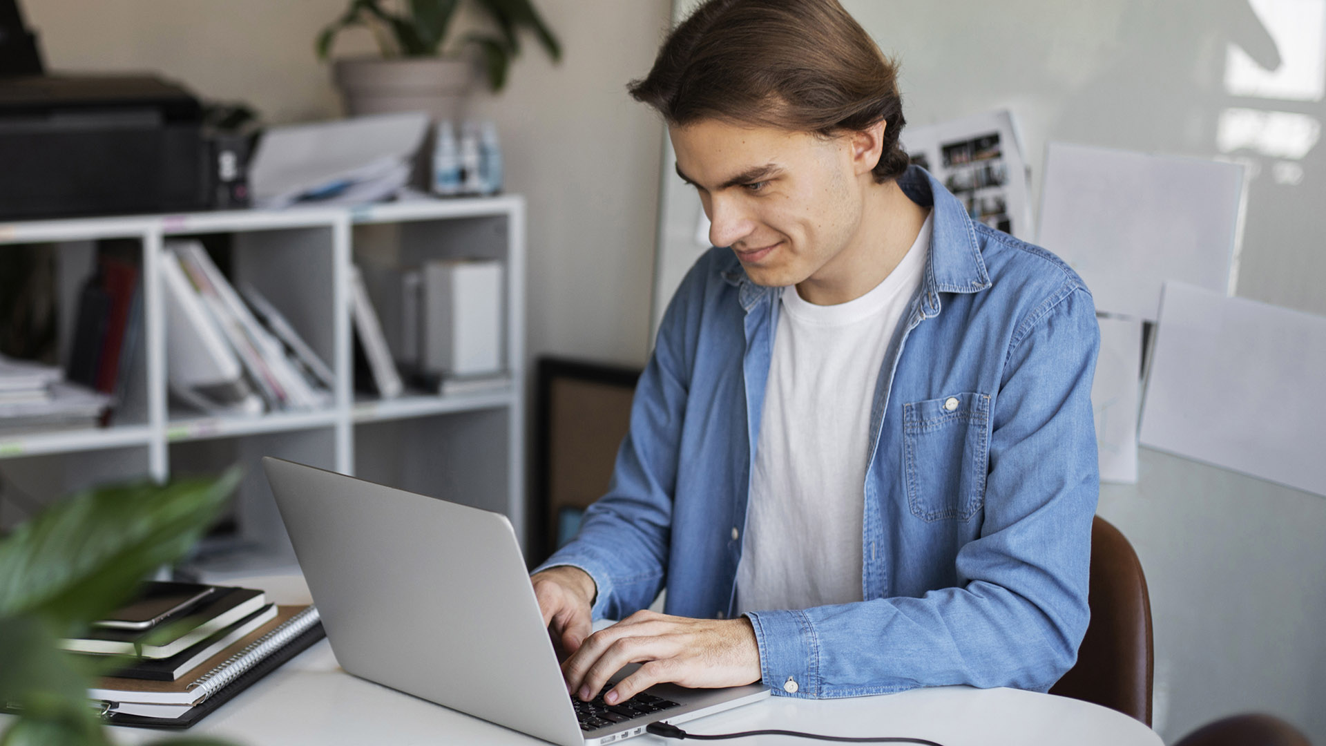 22 Conseils d'experts pour décrocher rapidement un emploi en 2025